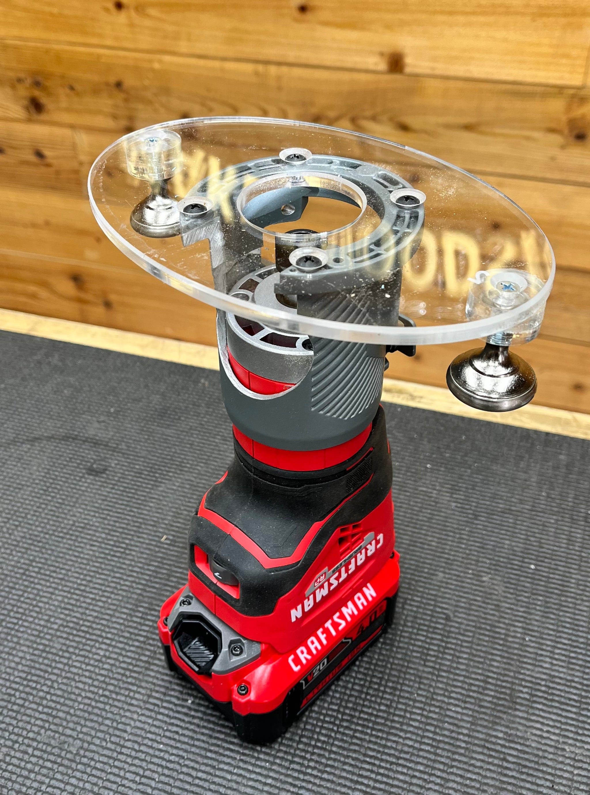 Craftsman CMCW400 Router Base Plate – Make a Wood Sign