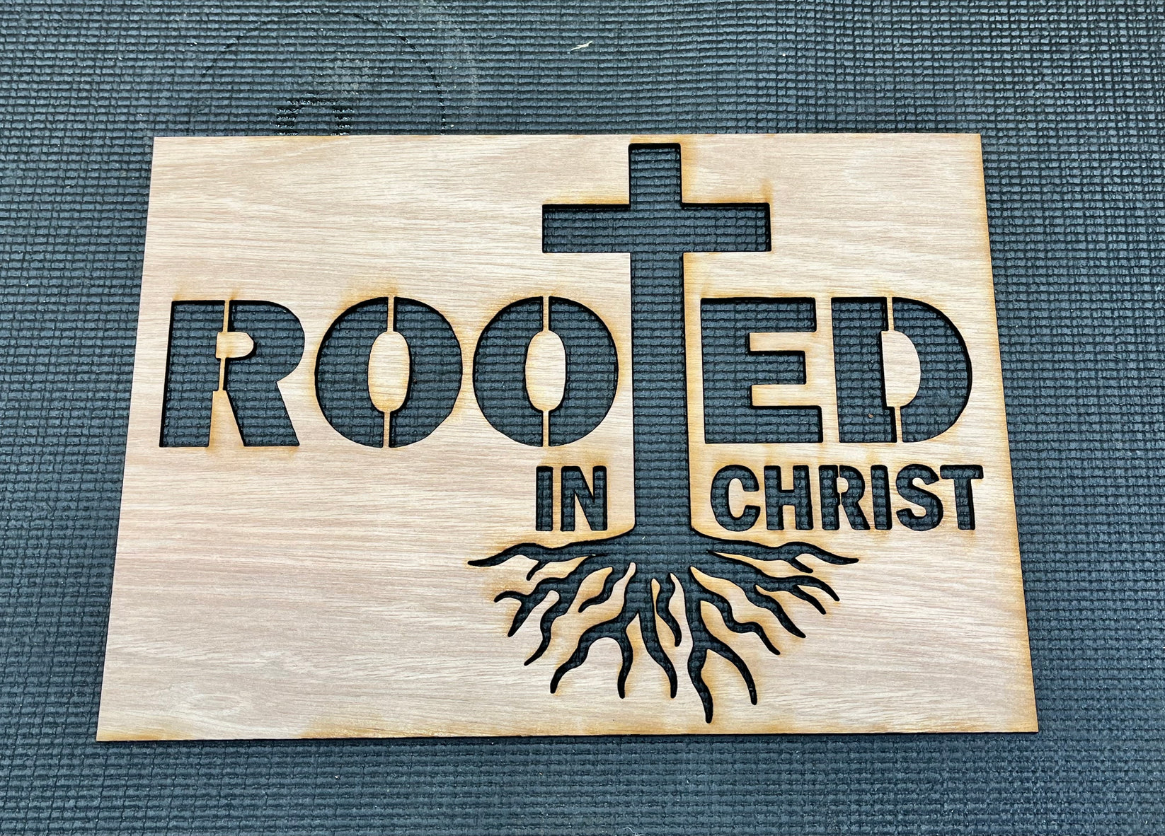 Rooted in Christ Layout Stencil – Make a Wood Sign